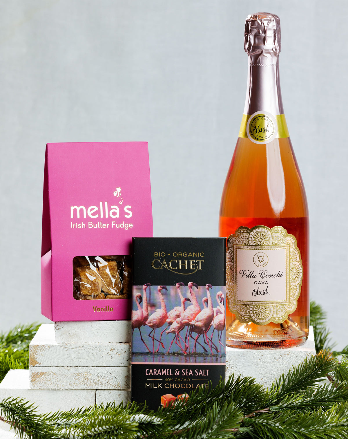 Villa Conchi Cava Pink Gift Set — Searsons Wine Merchants